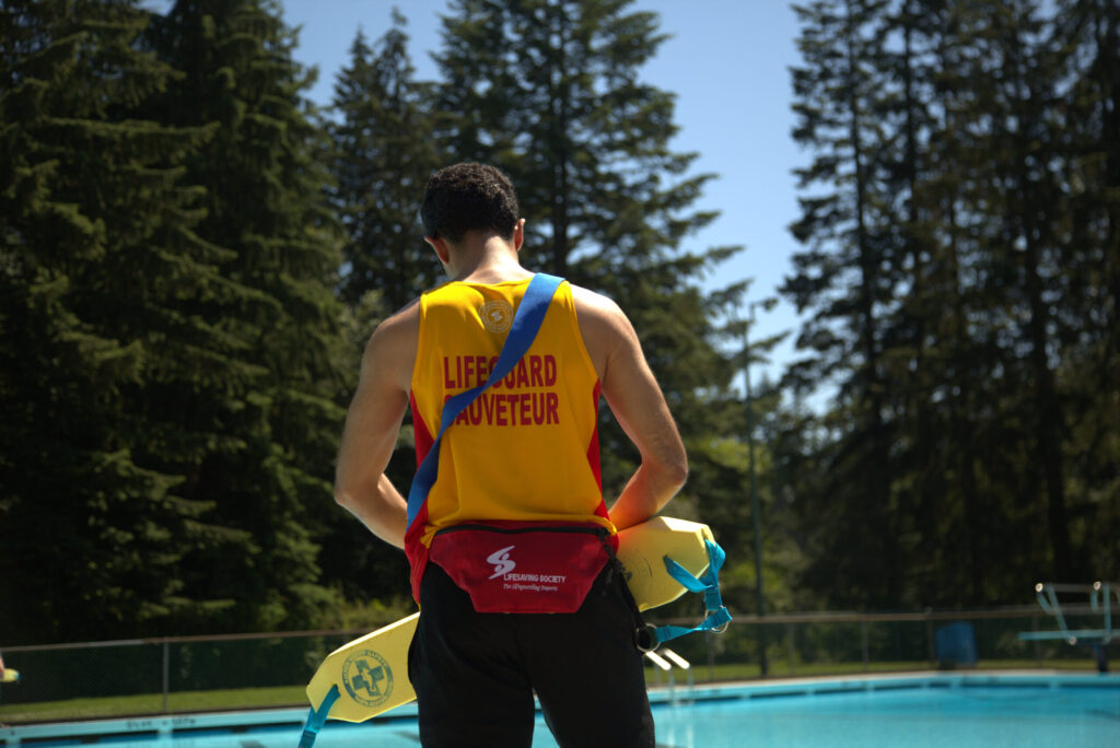 Lifeguarding | Lifesaving Society BC & Yukon